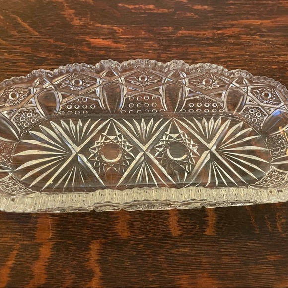 L.E. Smith | Kitchen | Vintage Beautiful Cut Glass Serving Dish Eapg Le ...